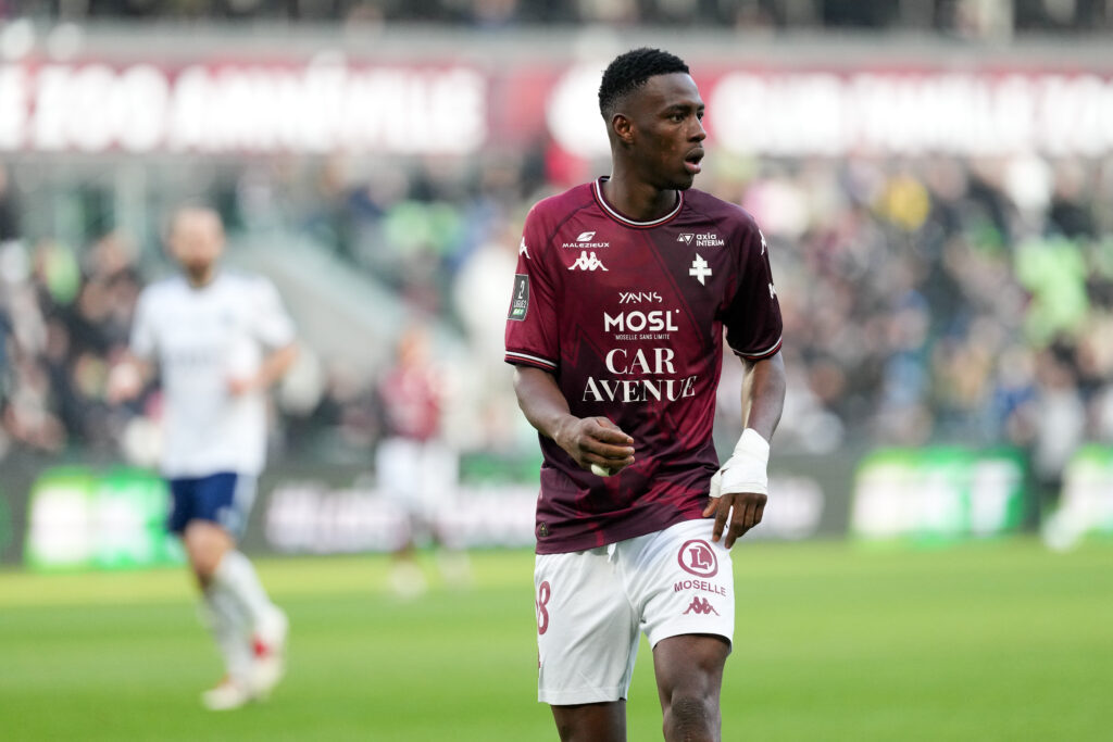 FC Metz : Idrissa Guèye, la pépite sénégalaise qui affole les ...